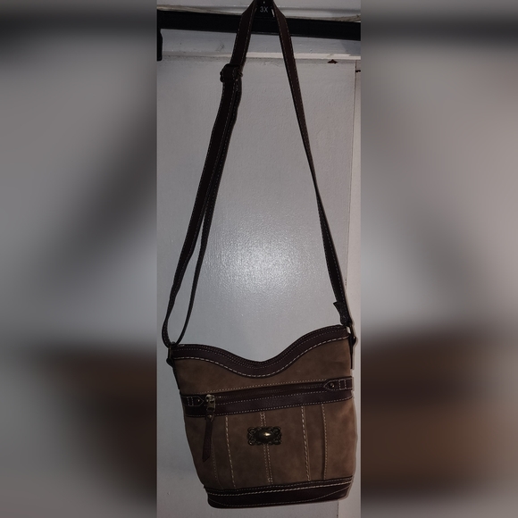 b.o.c. | Bags | Boc Crossbody Purse | Poshmark